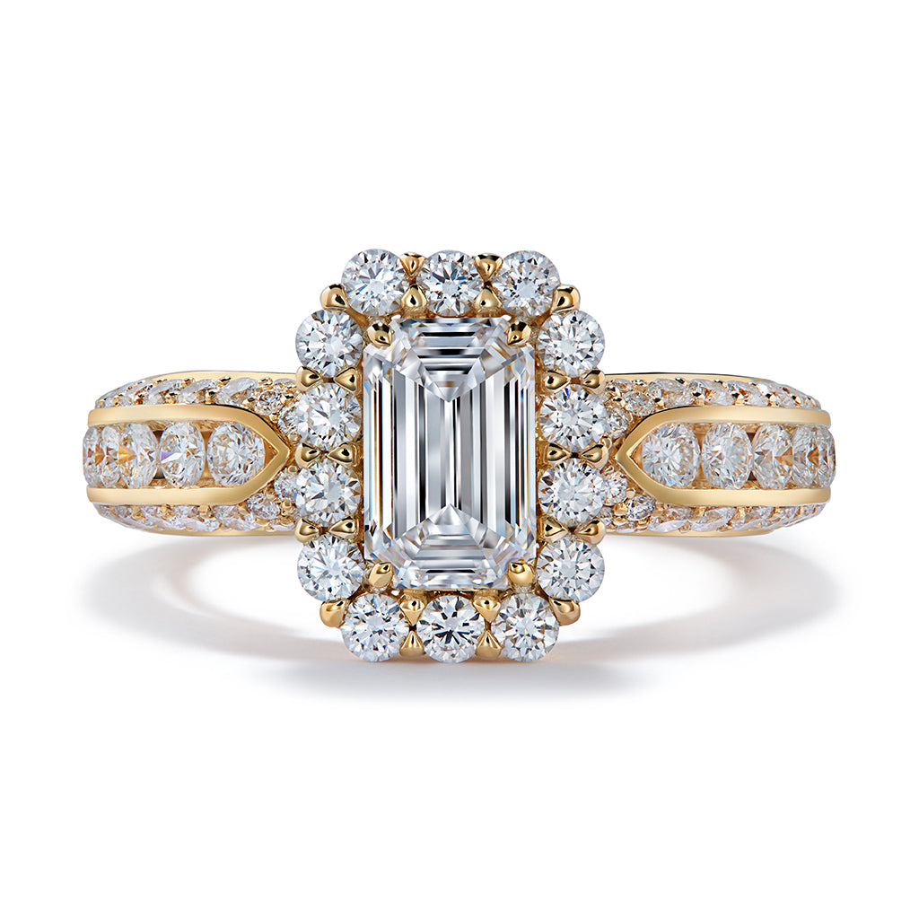 D Flawless Golconda Diamond Ring with D Flawless Diamonds set in 18K Y ...