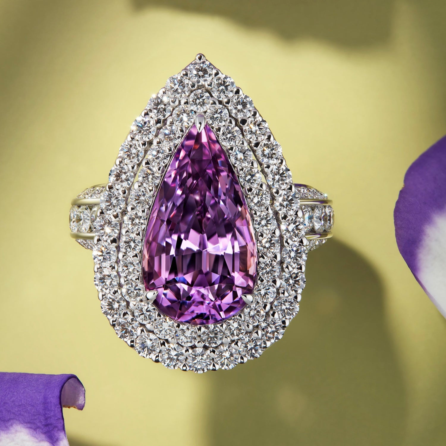 SPINEL – Kat Florence