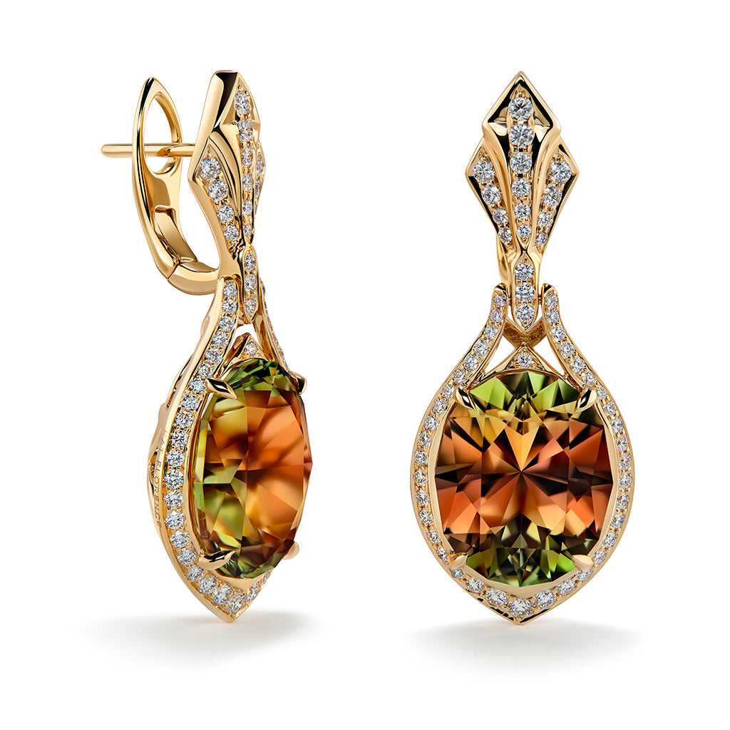 Zultanite Earrings with D Flawless Diamonds set in 18K Yellow Gold ...
